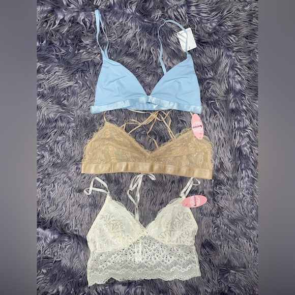 Anemone | Intimates & Sleepwear | Anemone Triseasonal 3 Pack Lace ...